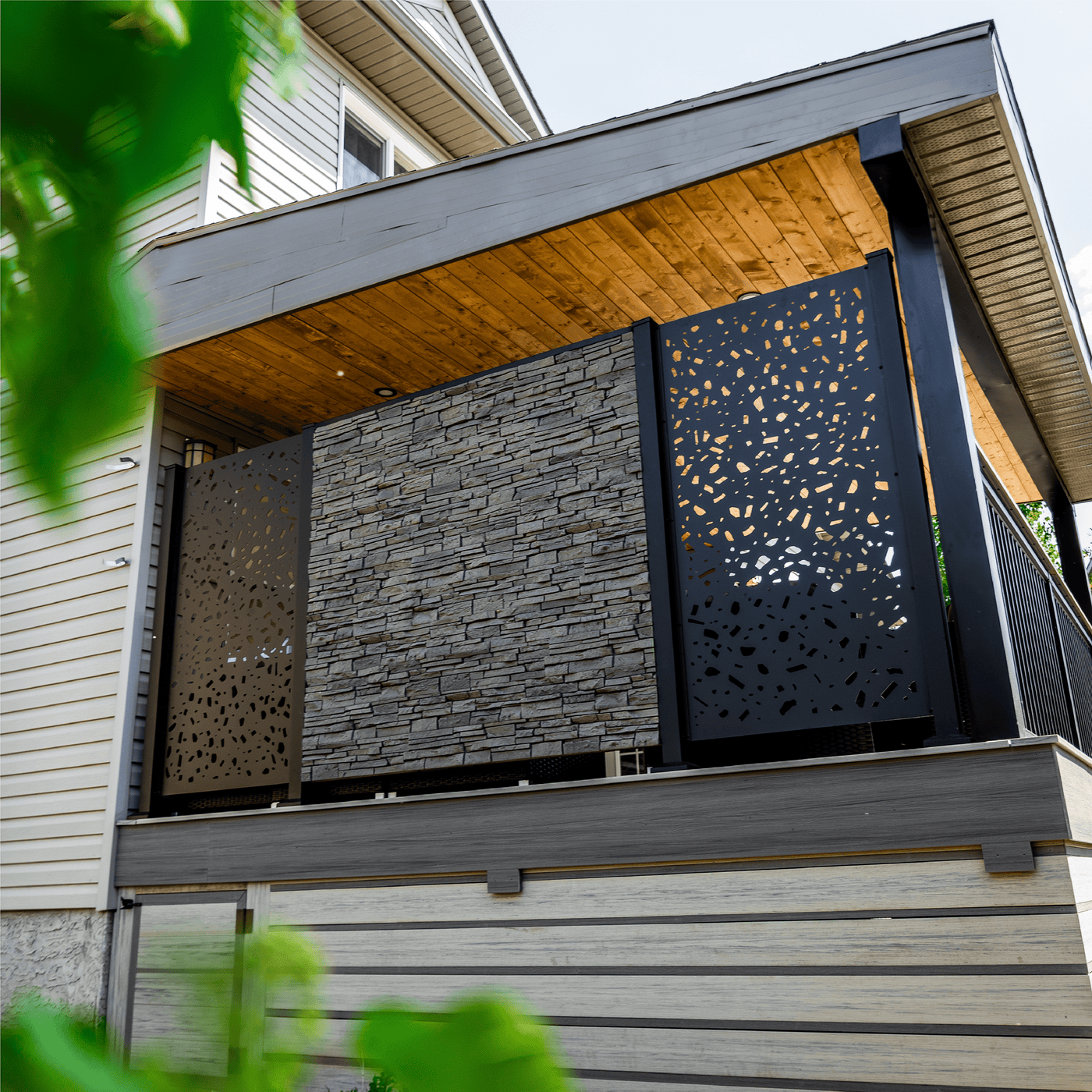 Privacy Screen (River Rock) | HIDEAWAY Canada